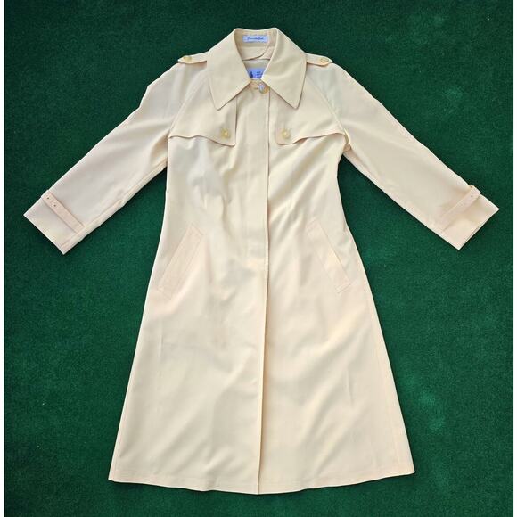 misty harbor | Jackets & Coats | Vintage Misty Harbor Pale Yellow Any ...